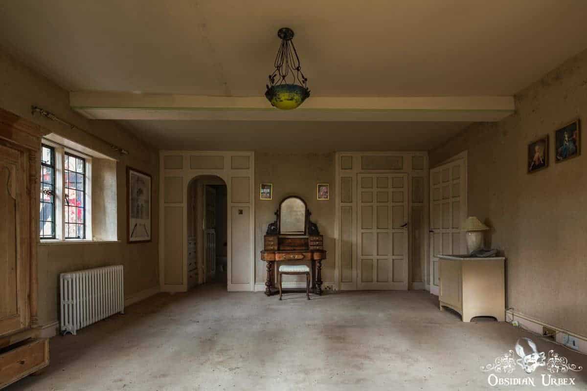 Rockstar Mansion, England - Obsidian Urbex Photography | Urban ...