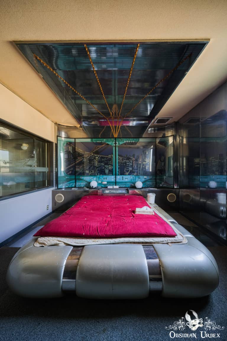 Spaceship Love Hotel, Japan - Obsidian Urbex Photography | Haikyo