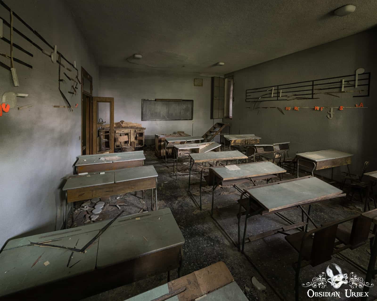 Dark Music School / Collegio S, Italy - Obsidian Urbex Photography ...