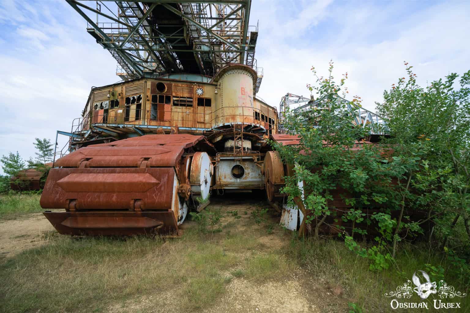Bucket-Wheel Excavator "Blue Wonder", Germany - Obsidian Urbex ...