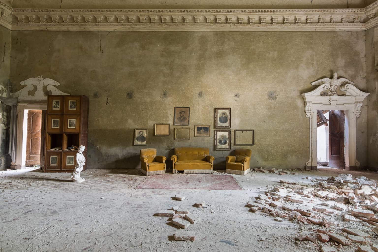 Manoir Colimaçon, France - Obsidian Urbex Photography | Urban ...