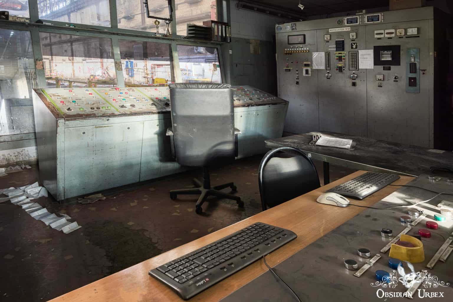 Control Room S (Dusty en Rusty Factory), Belgium - Obsidian Urbex ...