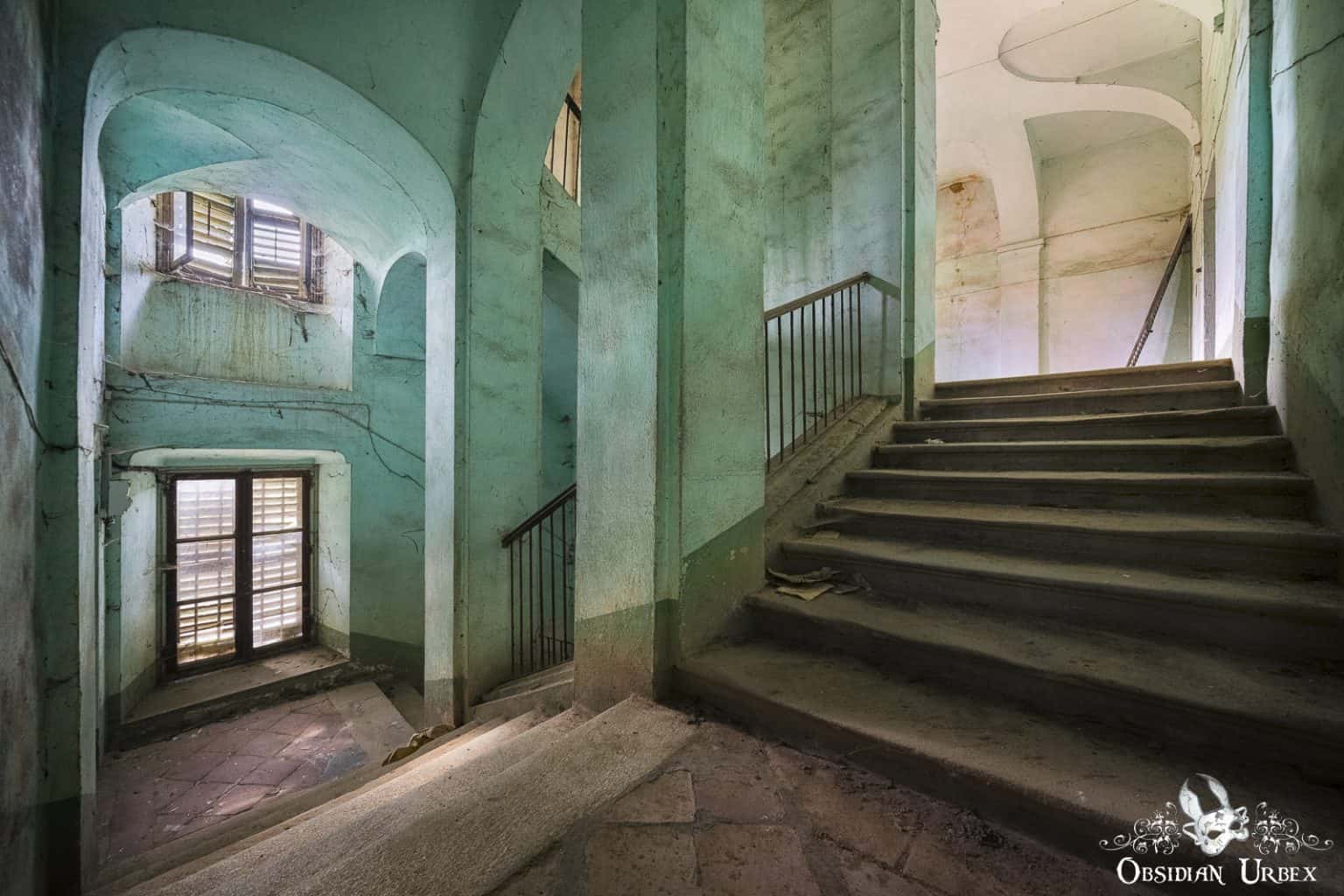 Globe School / Scuola Marco Polo, Italy - Obsidian Urbex Photography ...