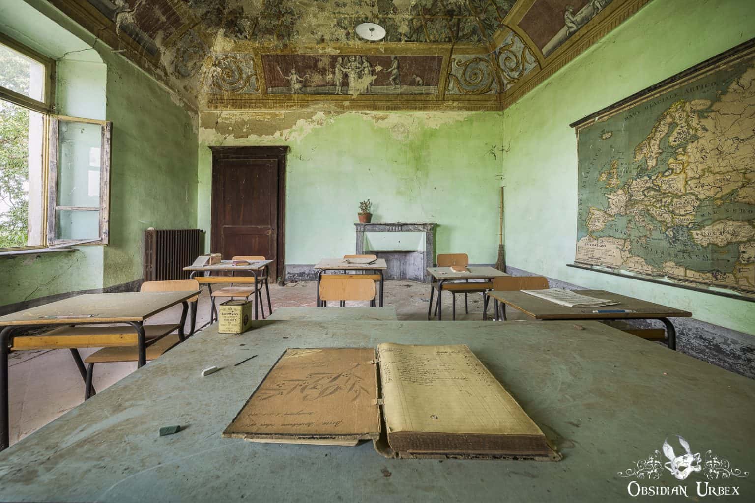Globe School / Scuola Marco Polo, Italy - Obsidian Urbex Photography ...