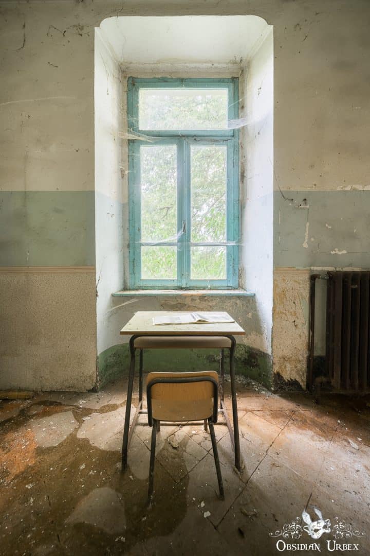 Globe School / Scuola Marco Polo, Italy - Obsidian Urbex Photography ...