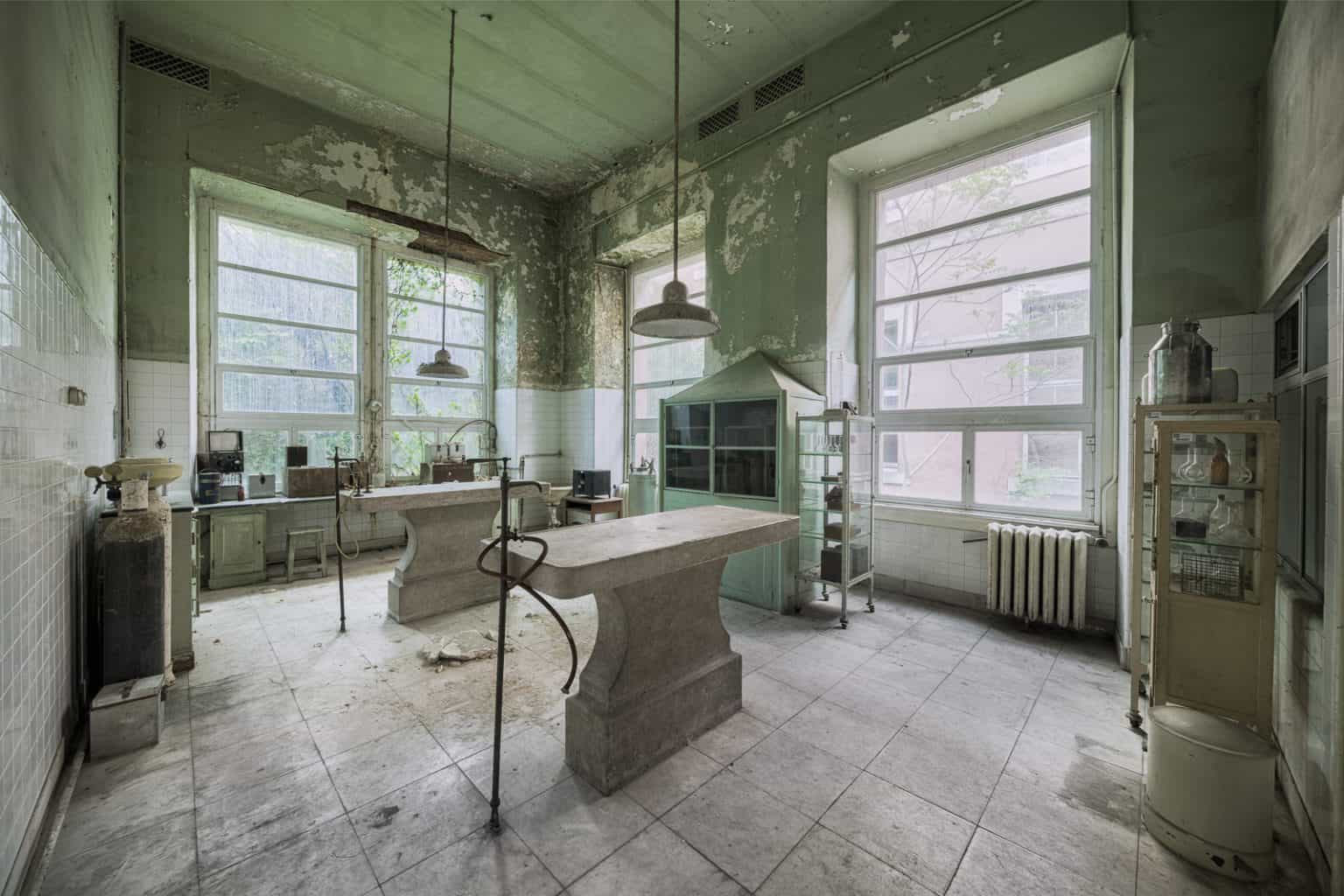 Abandoned Hospitals And Medical Locations - Obsidian Urbex Photography ...