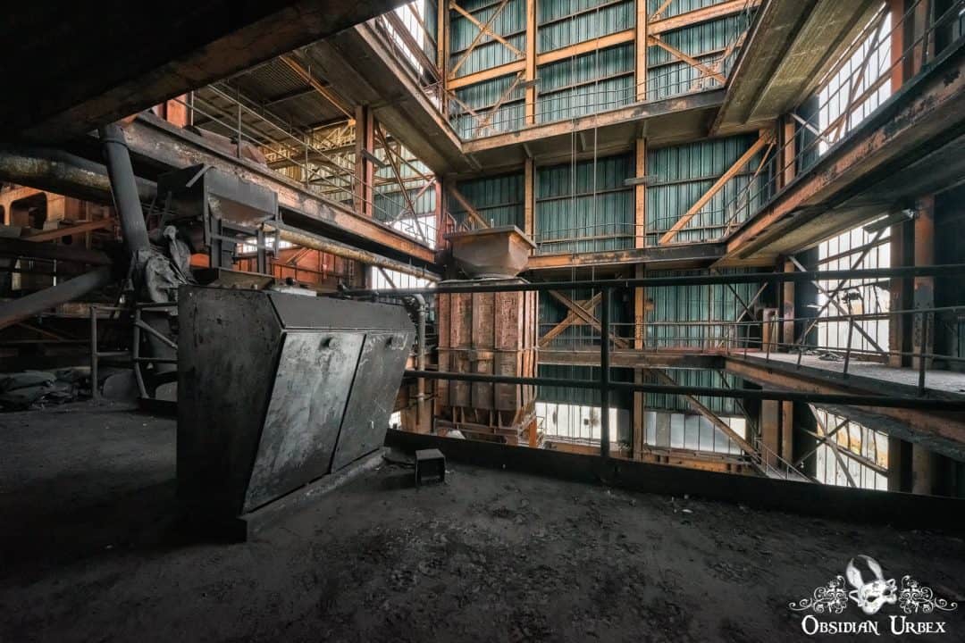 Blue Tower / Orange Factory, Belgium - Obsidian Urbex Photography ...