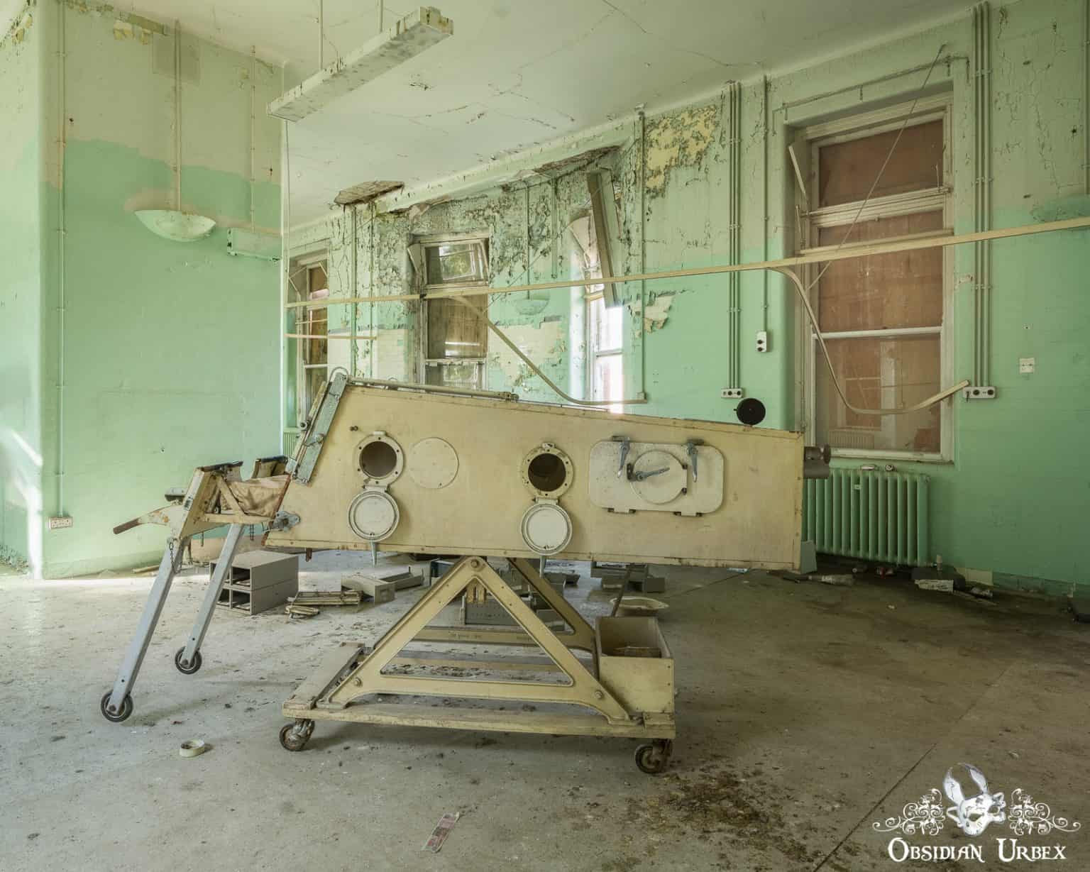 Iron Lung & Hyperbaric Chamber, Ireland - Obsidian Urbex Photography ...