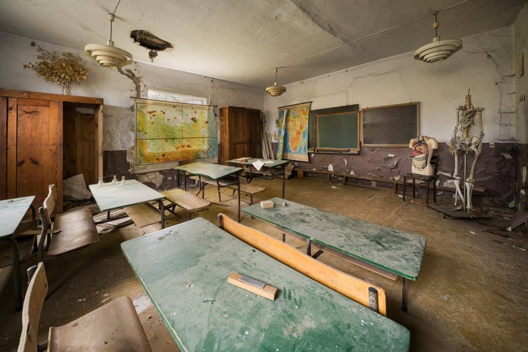 Abandoned Schools And Education Locations - Obsidian Urbex Photography ...