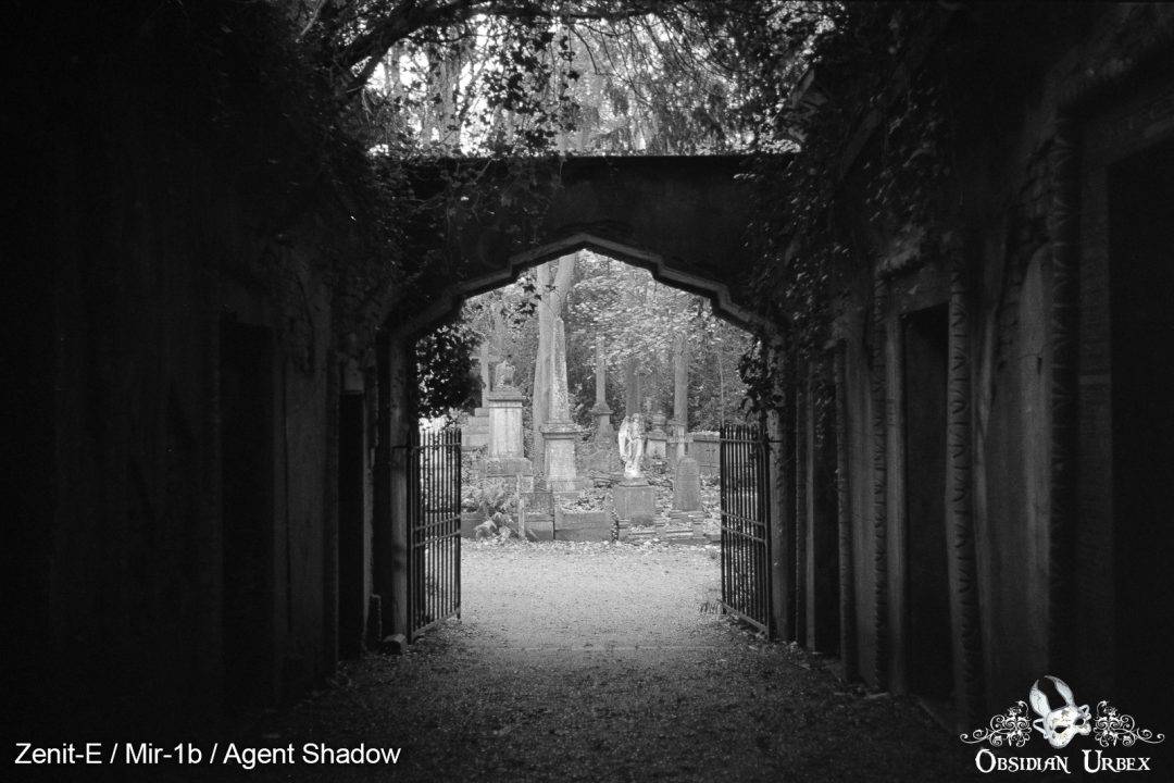 Kosmo Foto Agent Shadow 400 (35mm film) Review & Photos - Obsidian ...