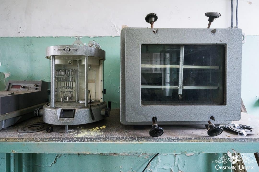 Opuszczone Laboratorium (Abandoned Laboratory), Poland - Obsidian Urbex ...